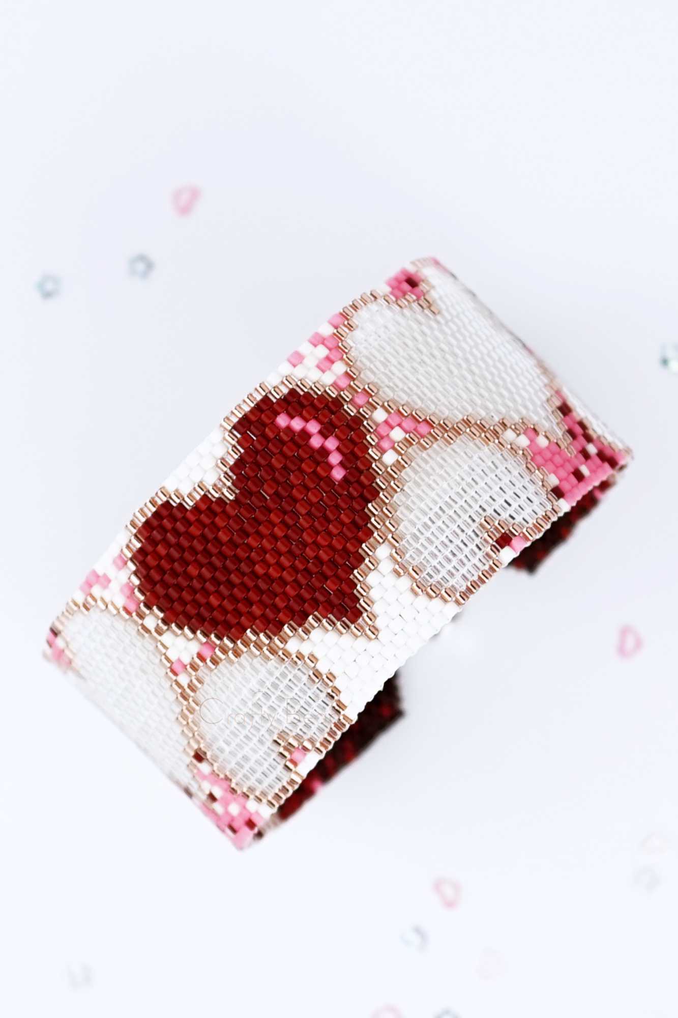 Heart Attack - even count peyote stitch bracelet pattern